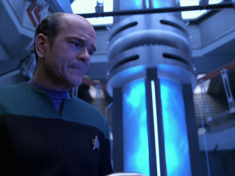 Star Trek: Voyager Rewatch: "Warhead" - Reactor